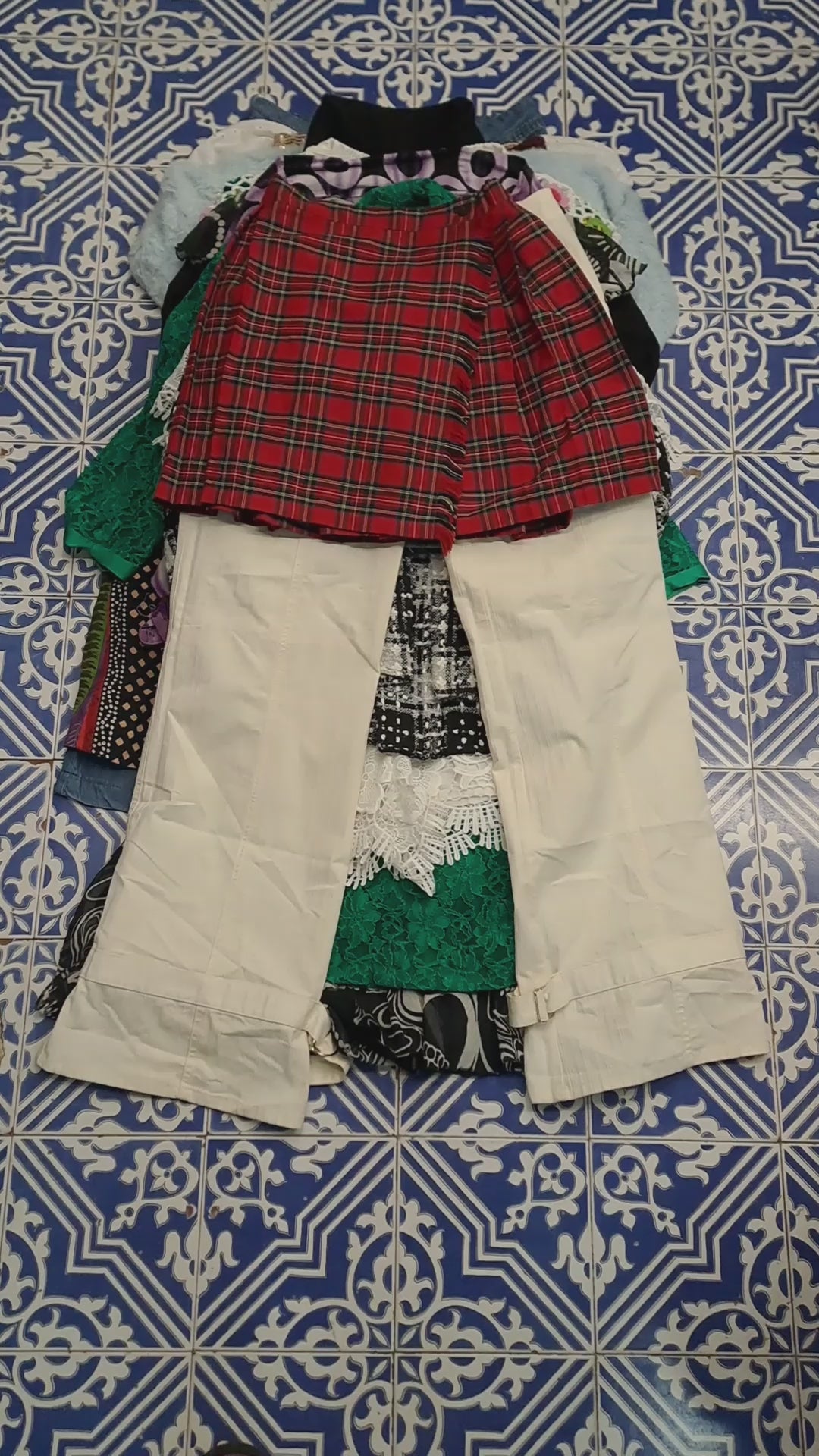 Y2K Mix Woman 50 KG Bale – Vintage Shop Store